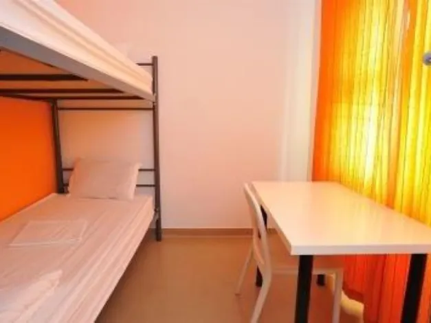 Hans Brinker Hostel Lisbon - Lisbon