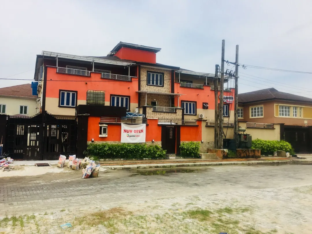 Esporta Suites - Lagos