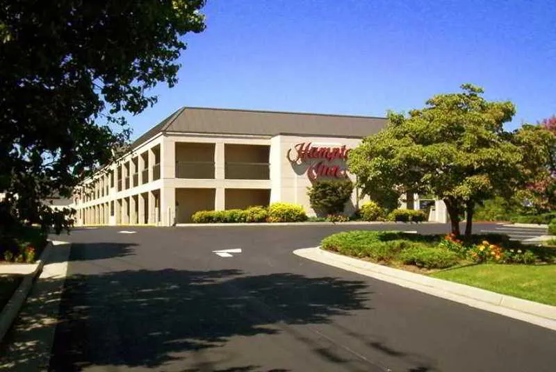 Hampton Inn - Roanoke, VA