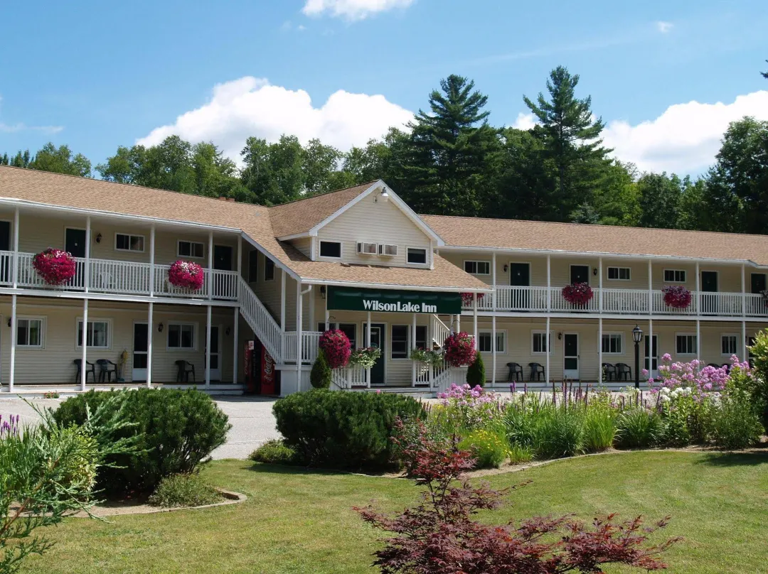 Wilson Lake Inn - Maine