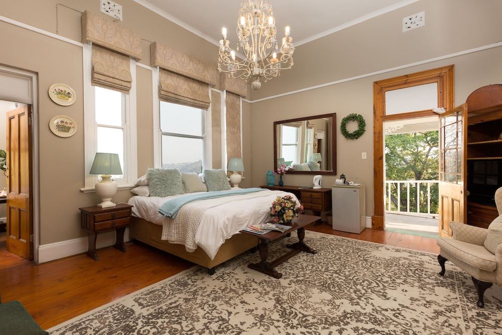 Royston Hall Historical Guesthouse - Port Shepstone