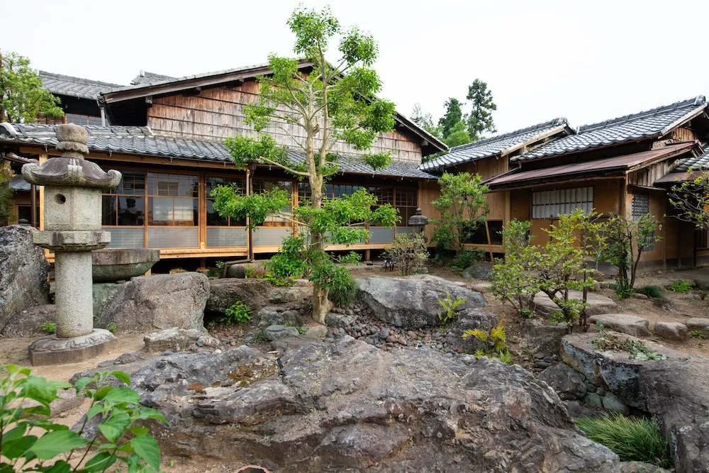 Nipponia Mino Shokamachi - Mino
