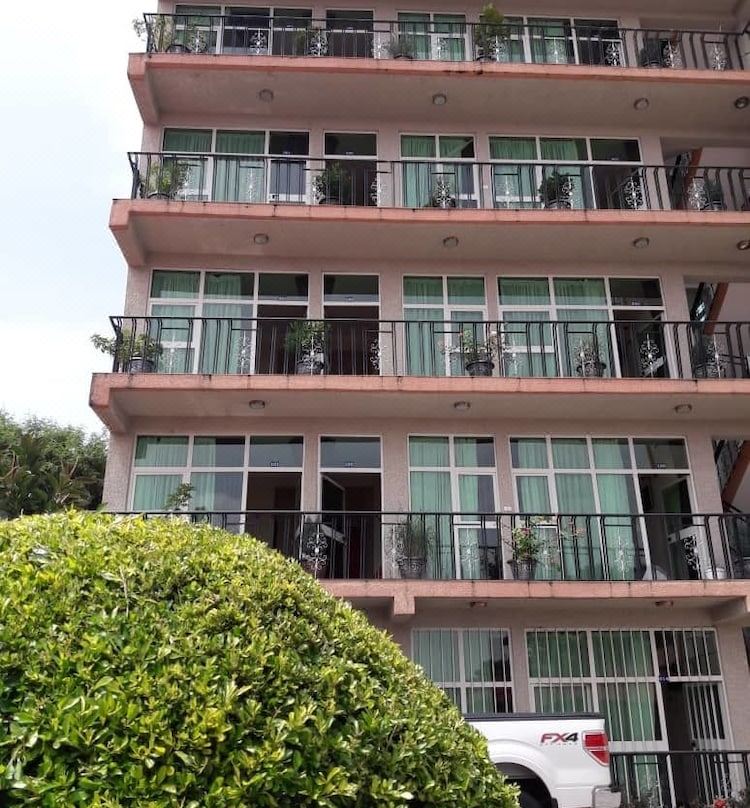 Caron Pension - Bahir Dar