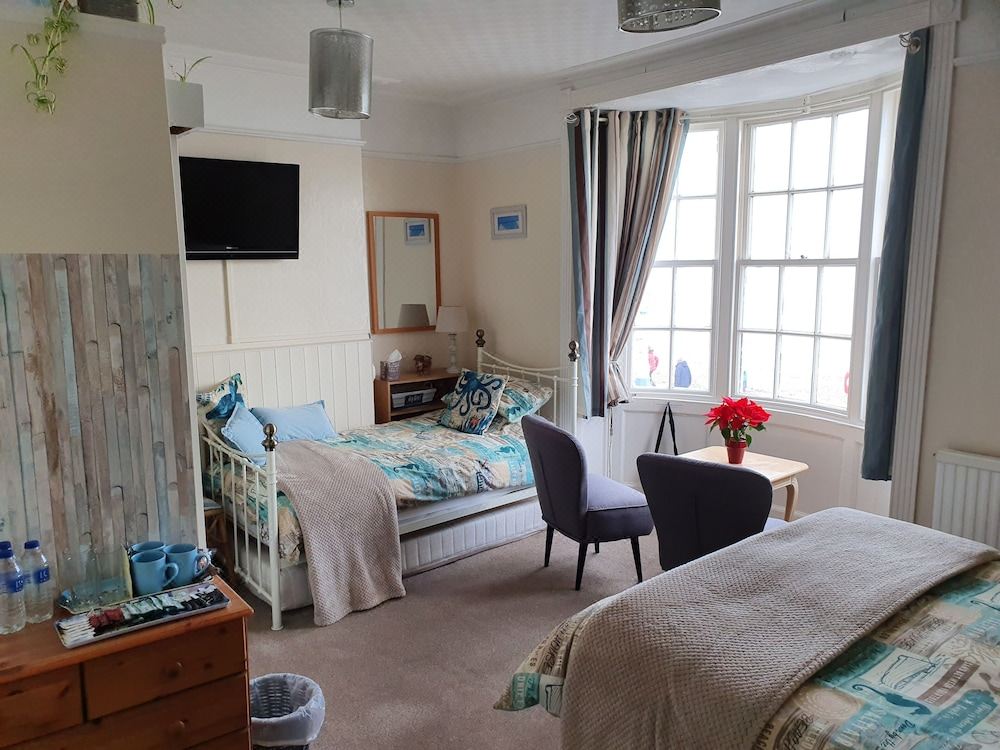 Lyndale Guest House - Weymouth