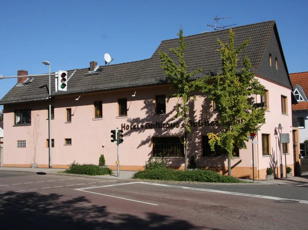 Hotel Gasthof Grüner Wald - Wiesbaden