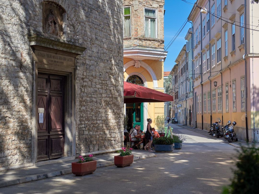 Old City Romantic Studios - Pula