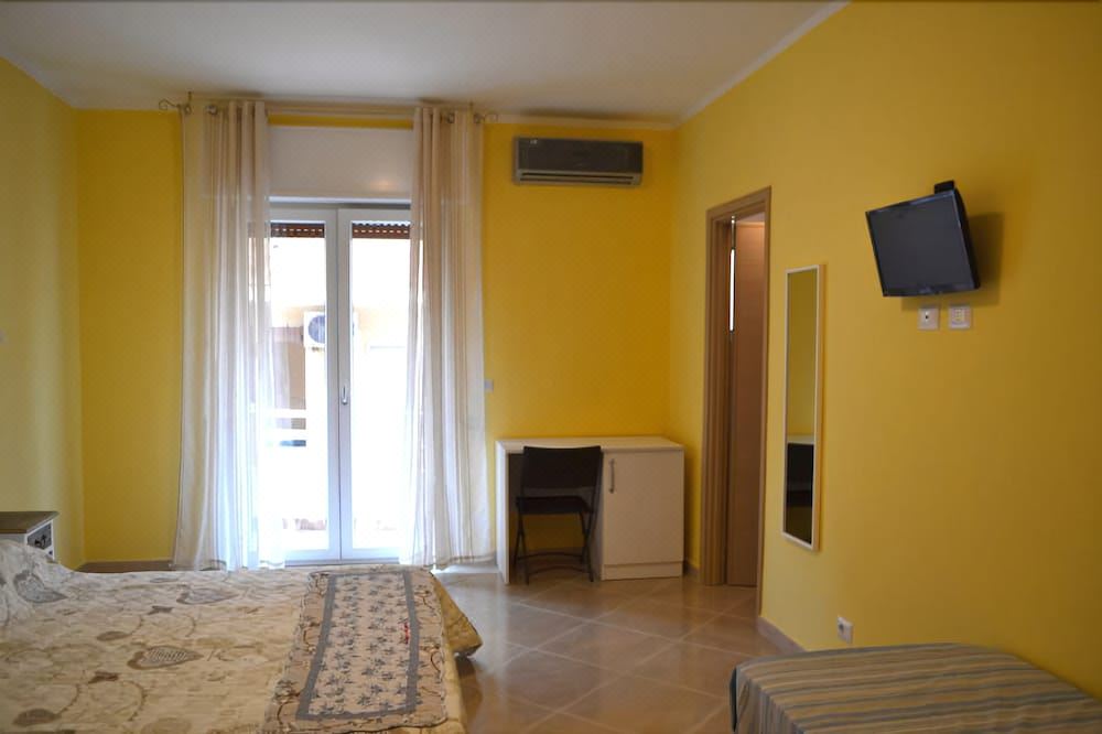 B&b 100 Metri Dal Mare - Apulia