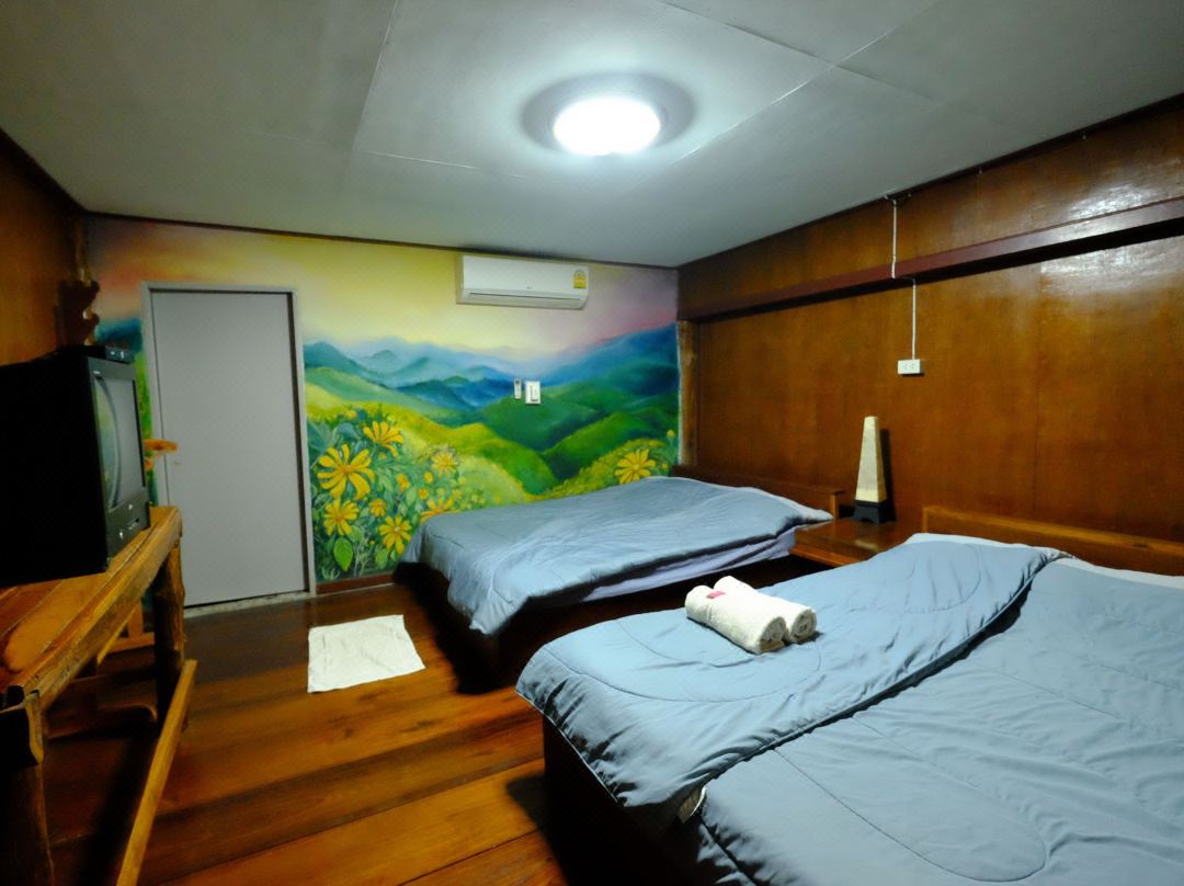 Banputawan Guesthouse - Mae Hong Son