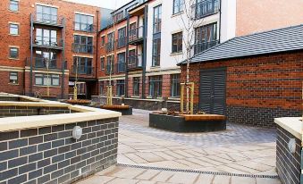 UR Stay Apartments Birmingham - Jewellery Quarter - SuiteTrails