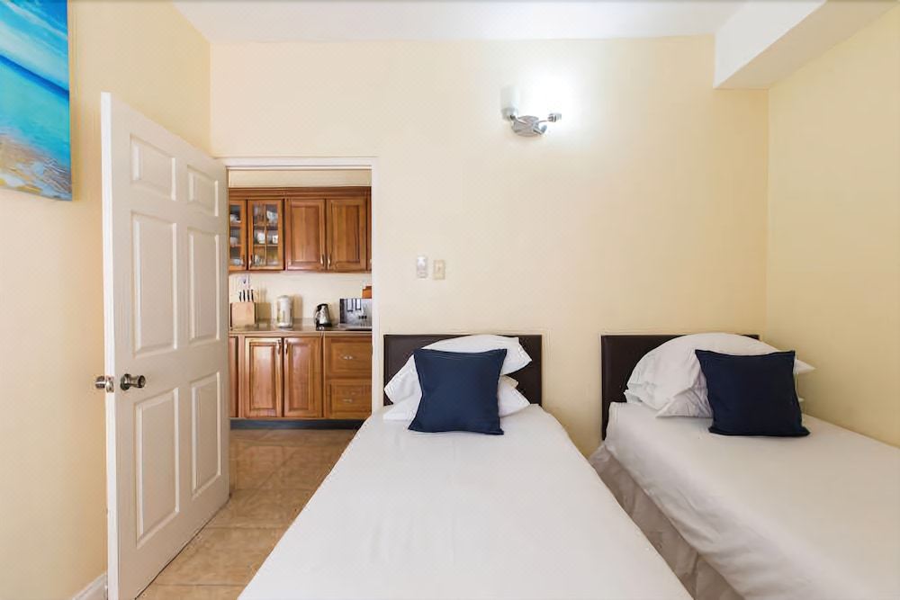 New Kingston Apartments At Kensington - Kingston