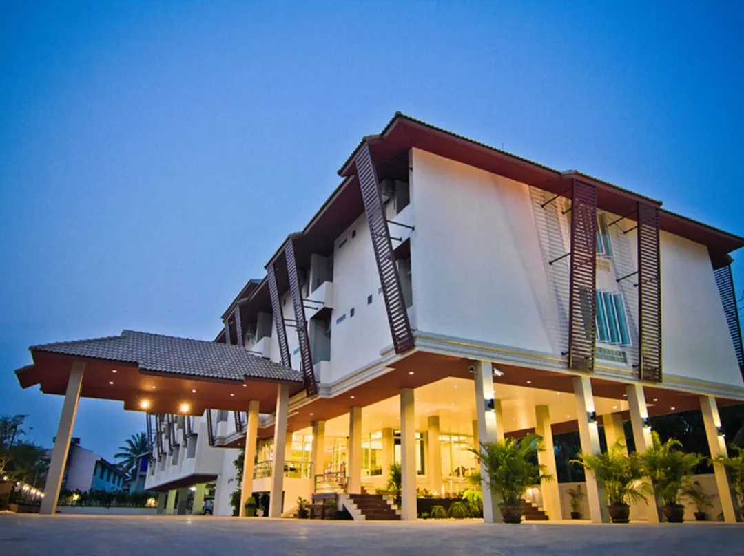 Better Place Hotel -