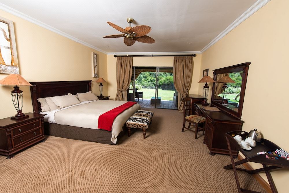 Premier Resort Mpongo Private Game Reserve - East London