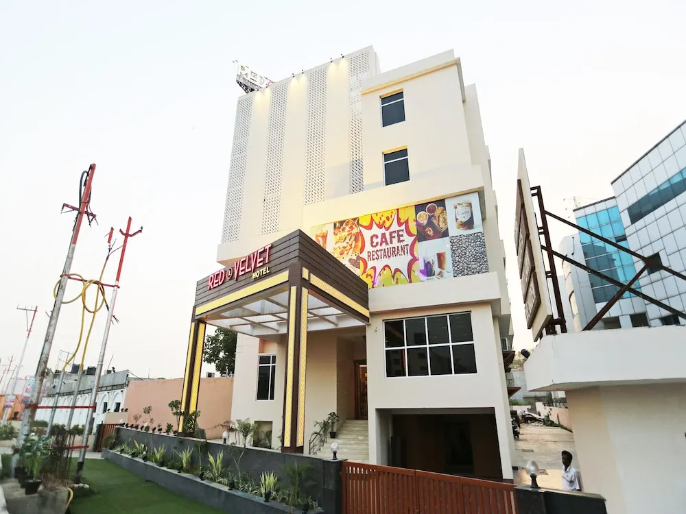 Hotel Red K Velvet - Ghaziabad