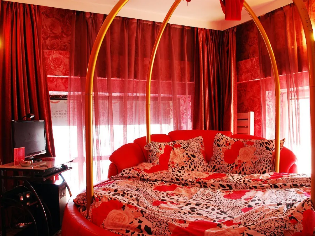 Baifeite Theme Hotel - Mudanjiang