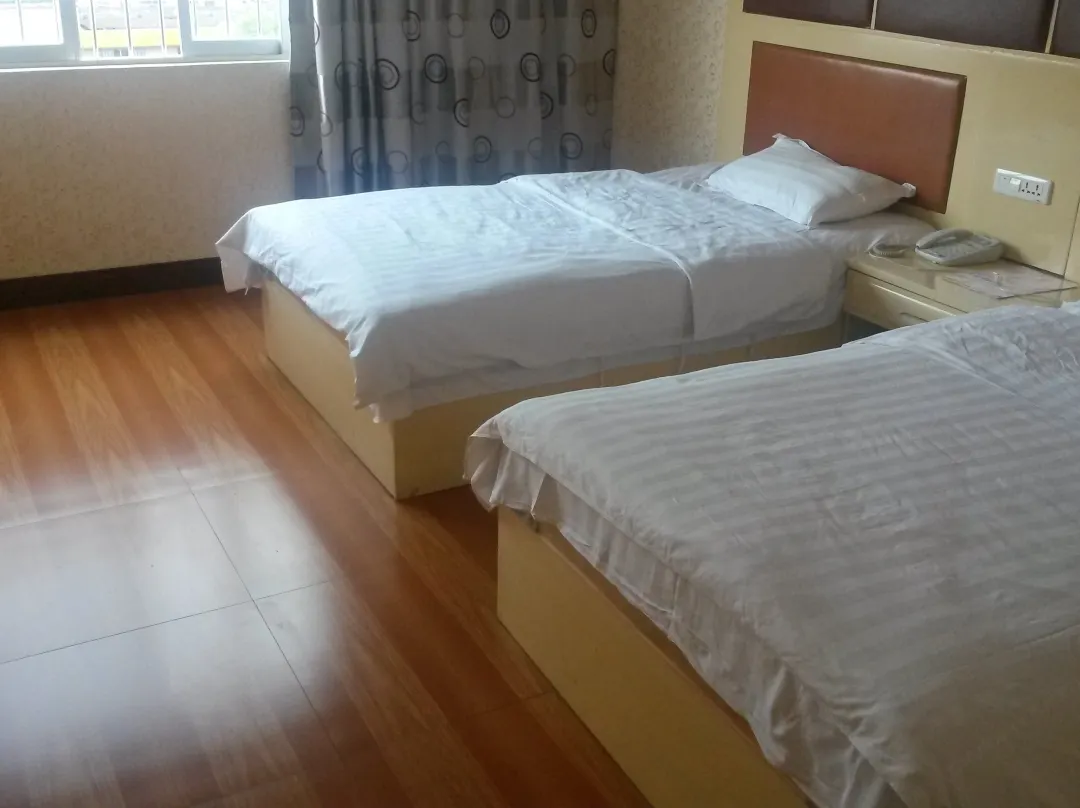 Hezhou Minfu Business Hotel - Hezhou